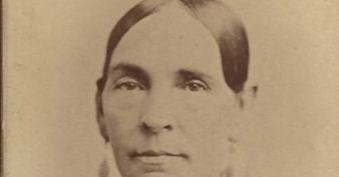 Heirlooms Reunited: CDV of Mary Nelson (Nutter) Moses of Portsmouth ...