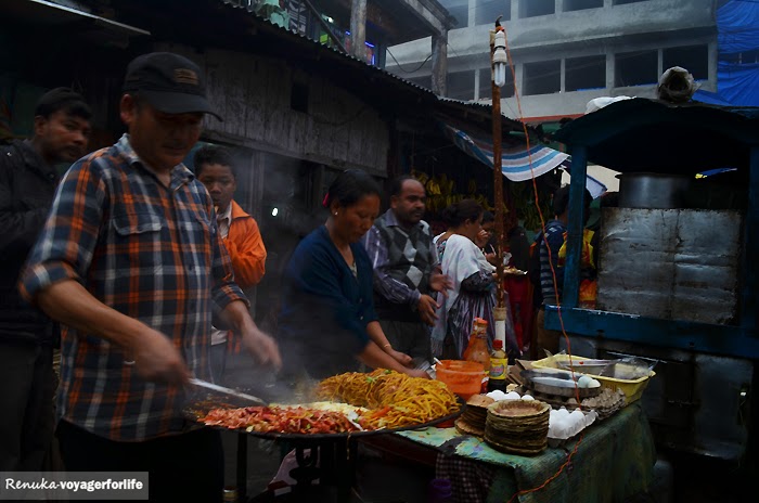 The Street Buzz In India – A Photo Essay - Voyager For Life