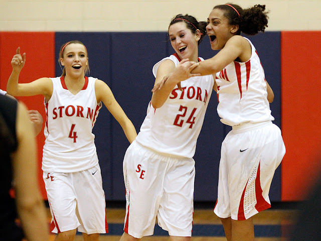 Andrew A. Nelles - Photojournalist: South Elgin Regional