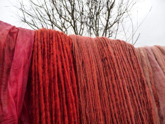 Wolle Natur Farben : Kaltbeize und Eisenbeize