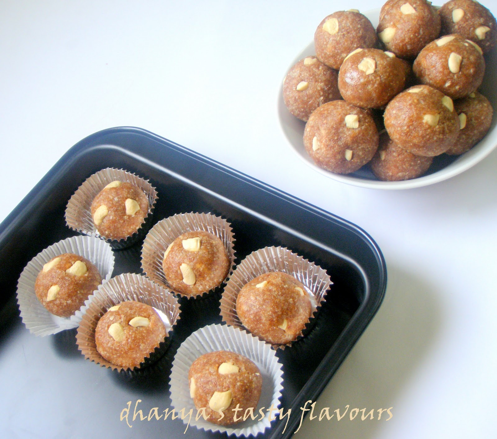 Dhanya's Tasty Flavours: Ariyunda - a traditional and authentic snack ...