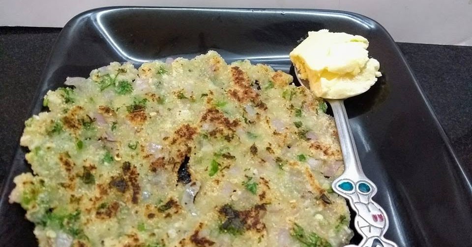 Sajjige Rotti with Onion / Rava Rotti