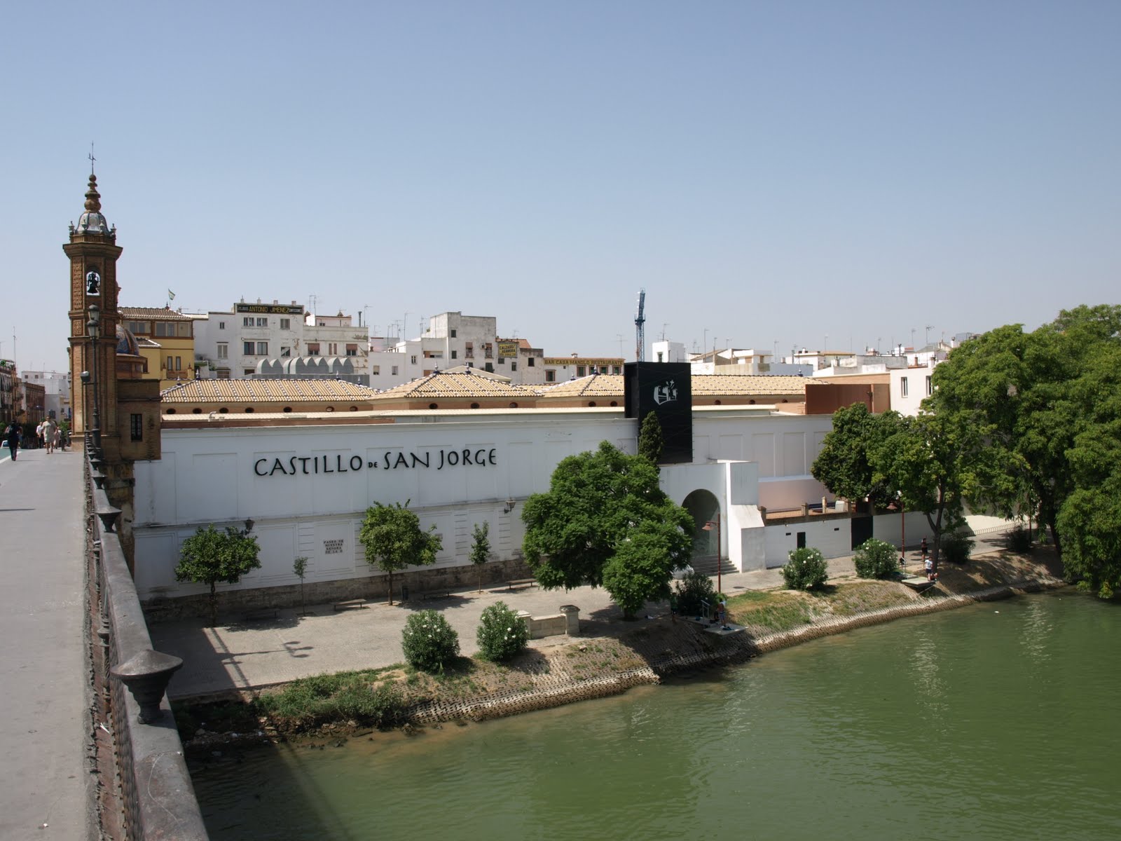 Sevilla Daily Photo: El Castillo de San Jorge.
