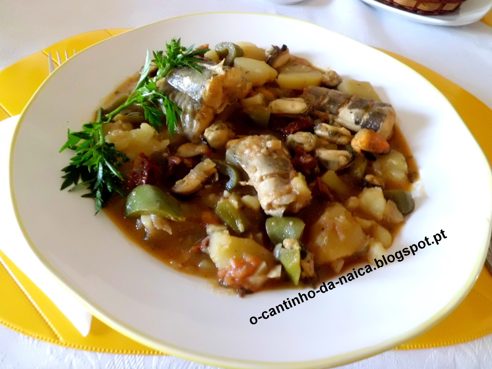 O Cantinho da Naica: Safio guisado ,à Naica
