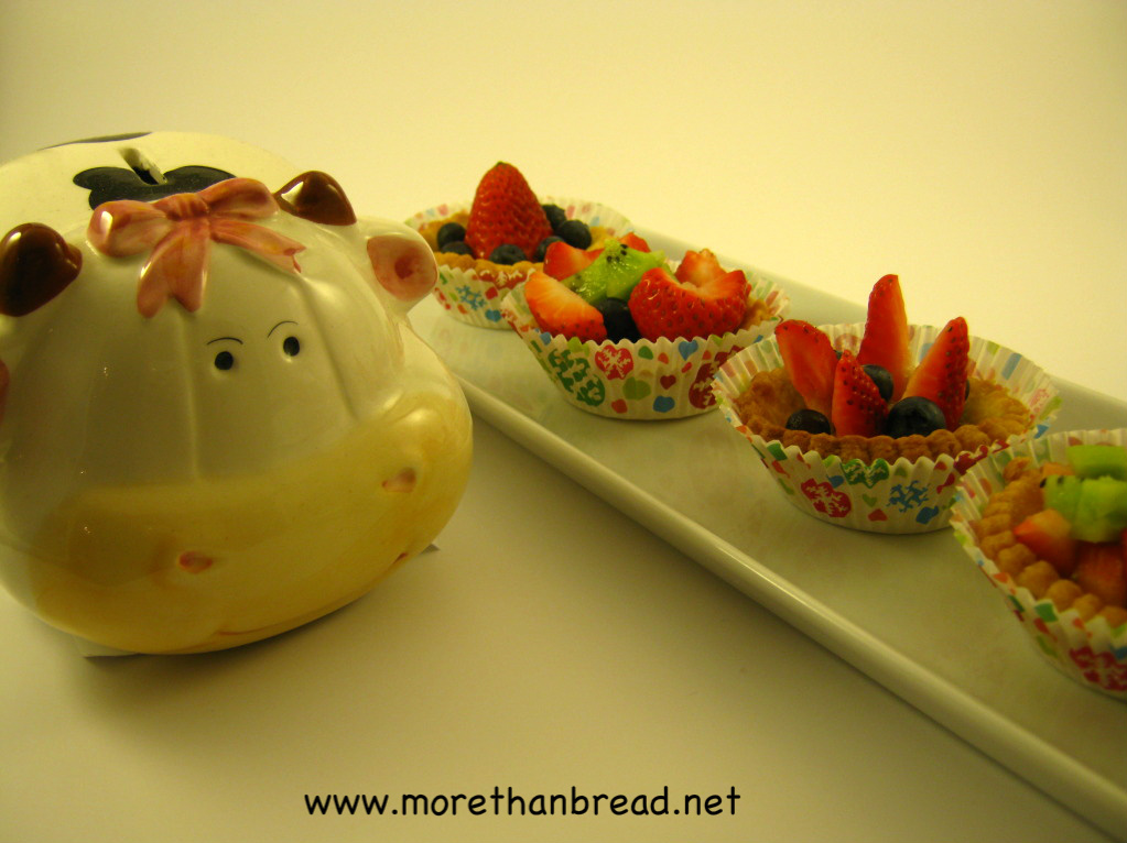 More Than Bread: Mini Fruit Tarts 袖珍水果撻