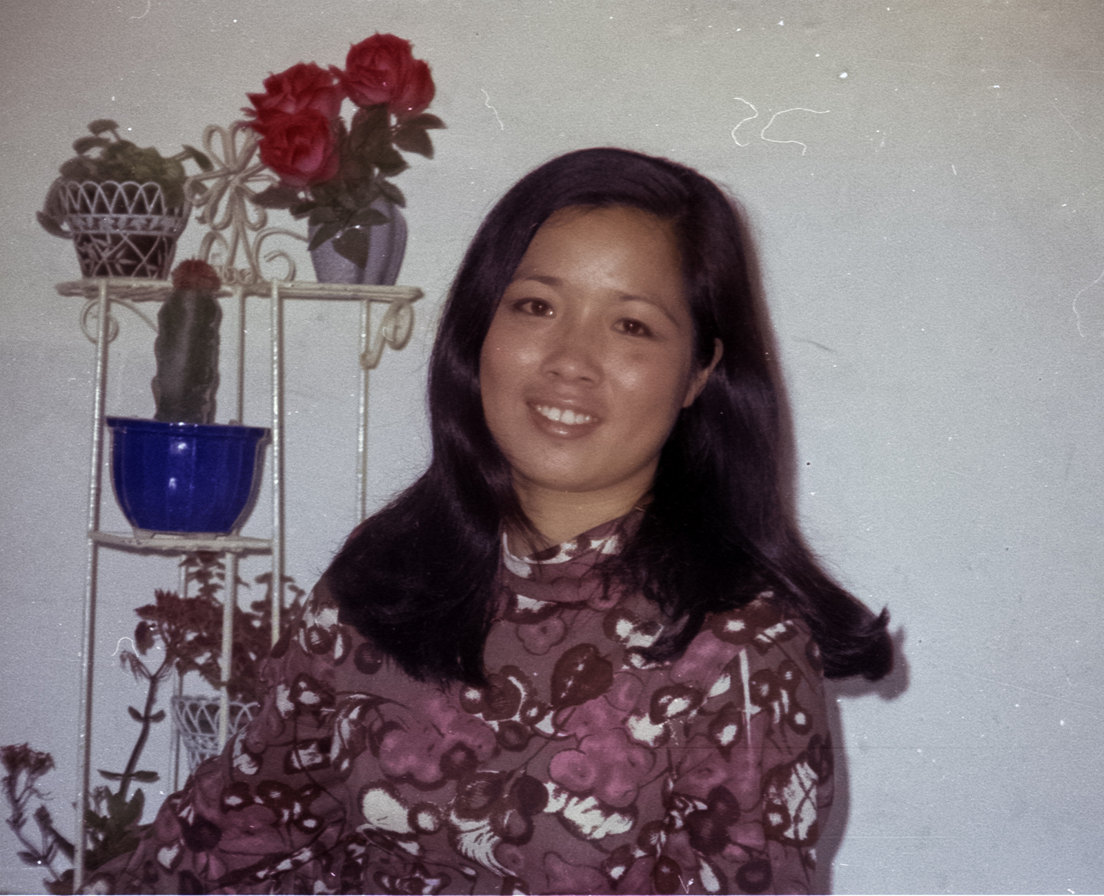 24 Glamorous Photos Capture Beautiful Girls of Saigon, Vietnam in 1972 ...