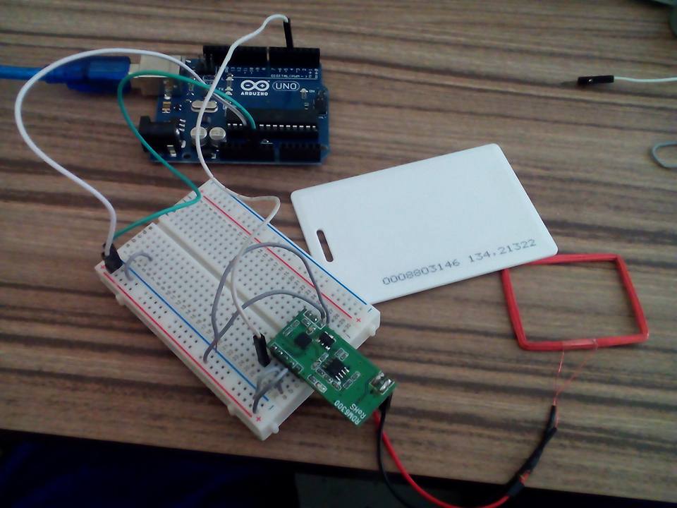 .: Mengakses RFID RDM6300 / RDM630 dengan Arduino