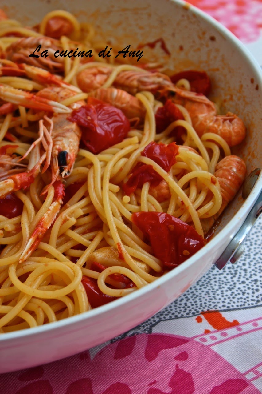 La cucina di Any: Spaghetti con scampi e pomodorino datterino ...