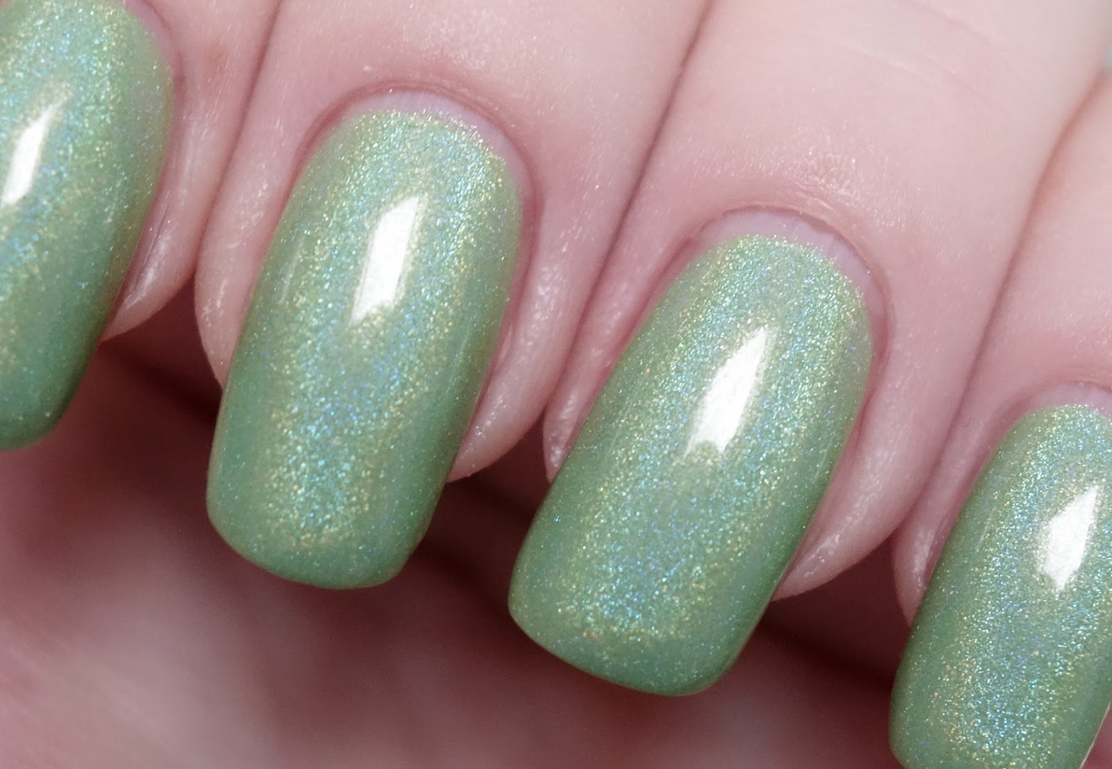Lacquer Slacker Liz: Emily de Molly Viridescent