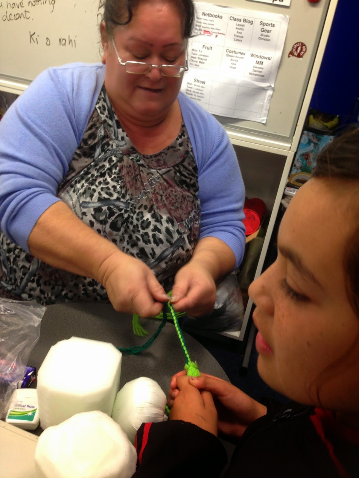 Māori @ PES Blog: Poi making with Whaea Denise