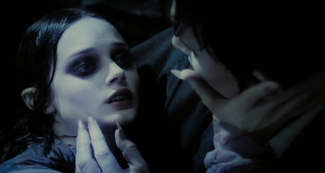 Miss Vixen's Vanity: Vampire Makeup: The Dark Shadows Victoria Winters