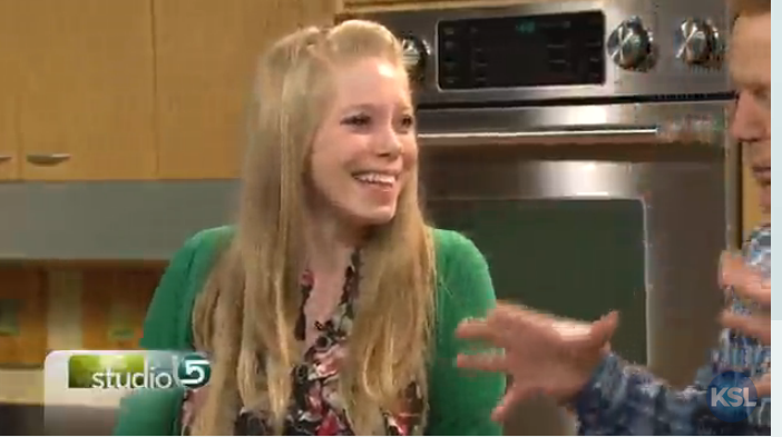 Studio 5 Chicken Pesto Sandwich Segment