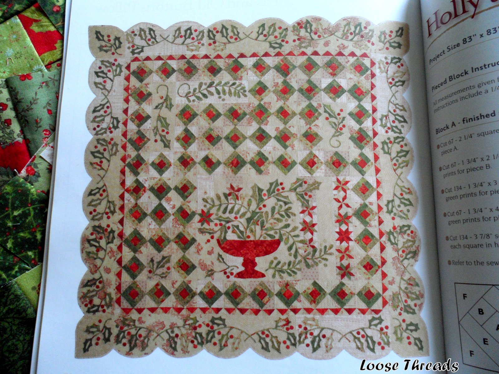 Loose Threads: Holly and Mistletoe Quilt
