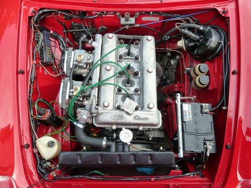 Teste em vídeo do GT6: Alfa Romeo Spider 1600 Duetto 1966