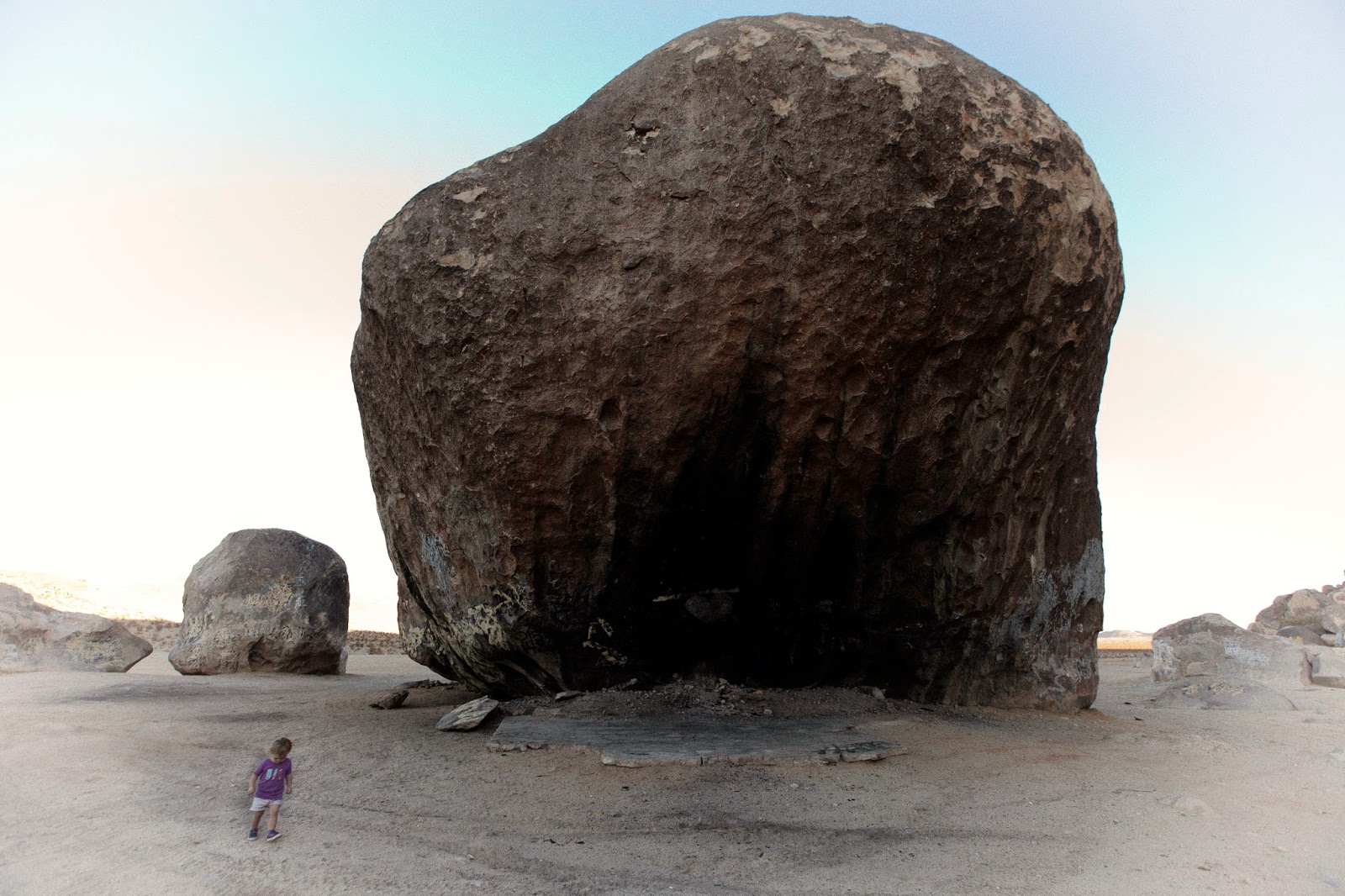 Spare Parts and Pics: Giant Rock