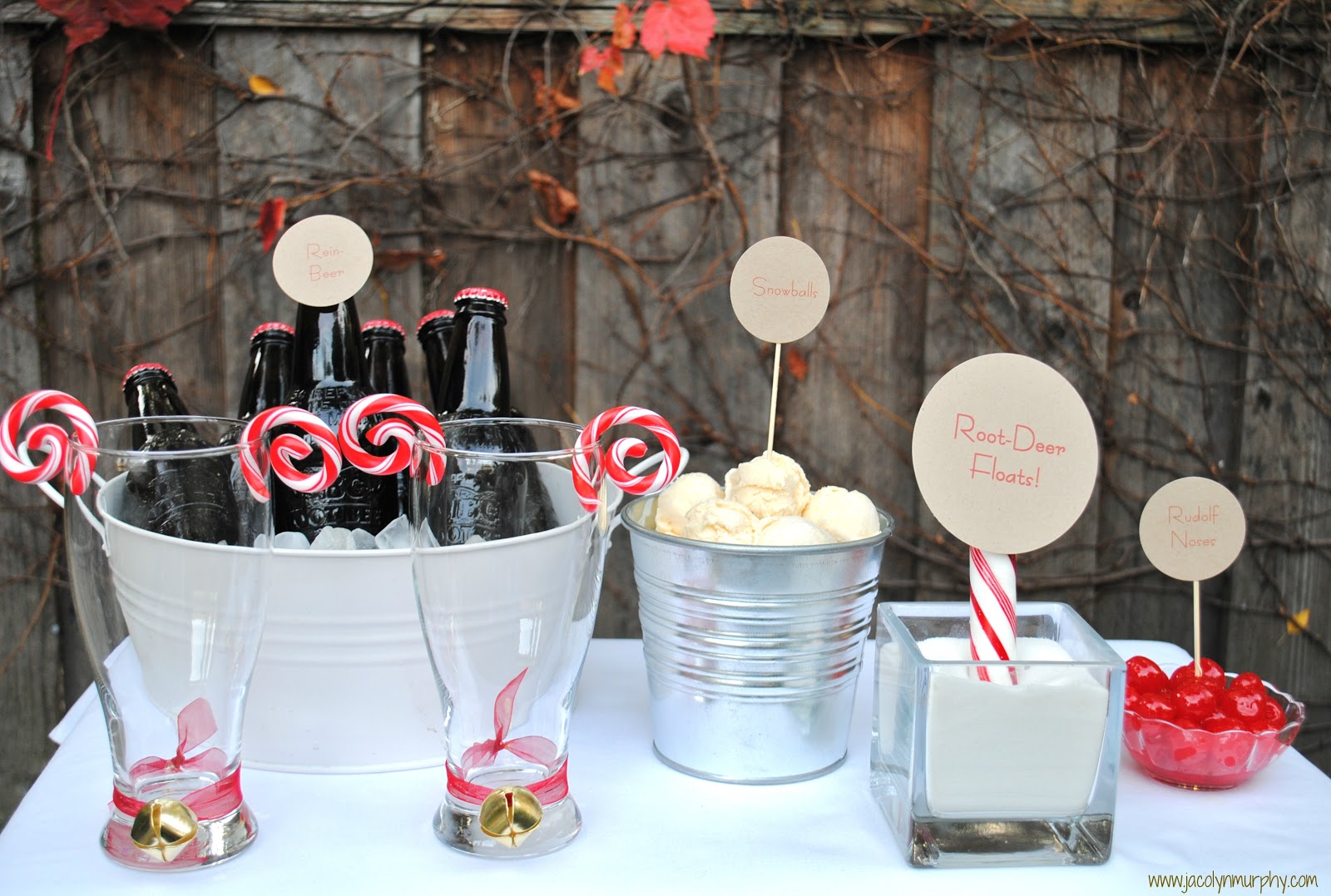 Jac o' lyn Murphy: Root-DEER Floats!