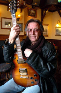 Blog do Clube do Fusca de Poços de Caldas: Rock - Phenomena