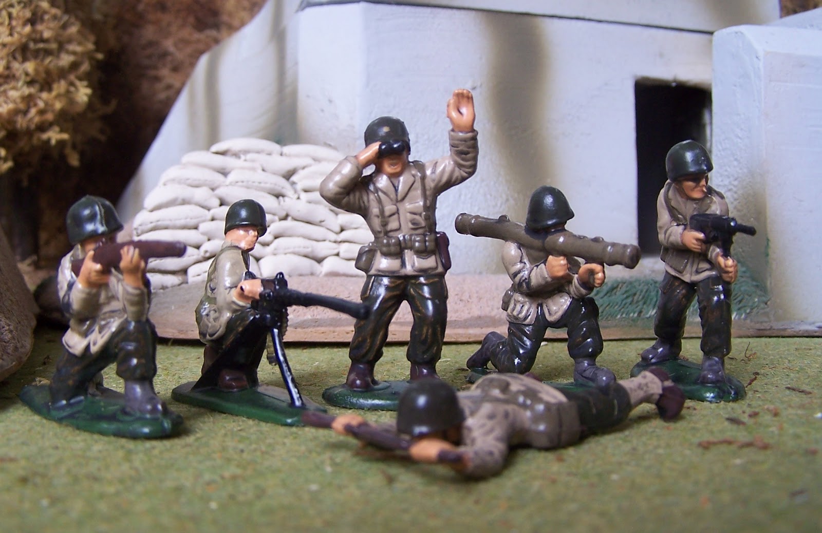 WWII Plastic Toy Soldiers: Matchbox - Toy Soldiers