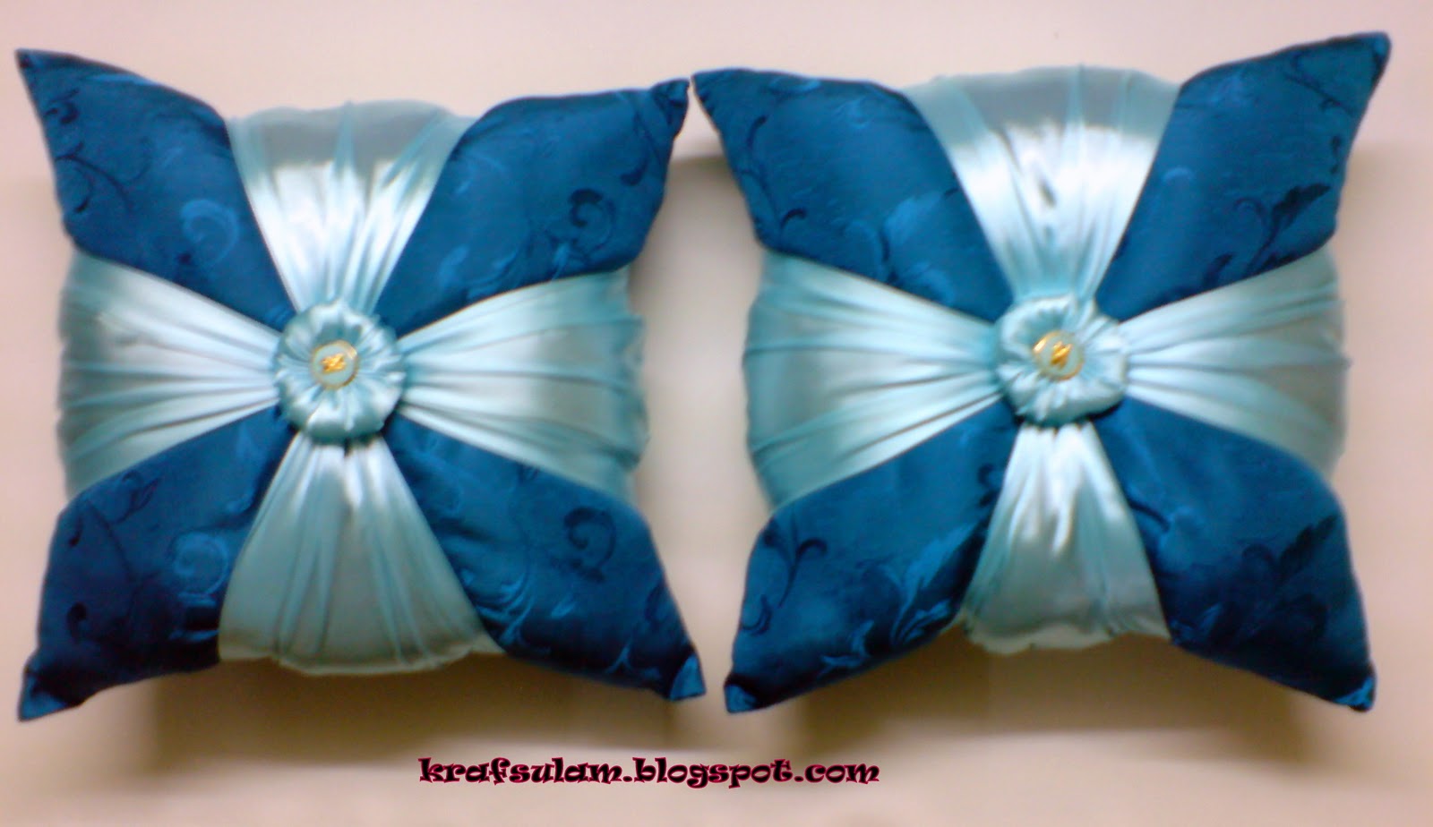 Kraftangan, Sulaman, Bantal: Bantal