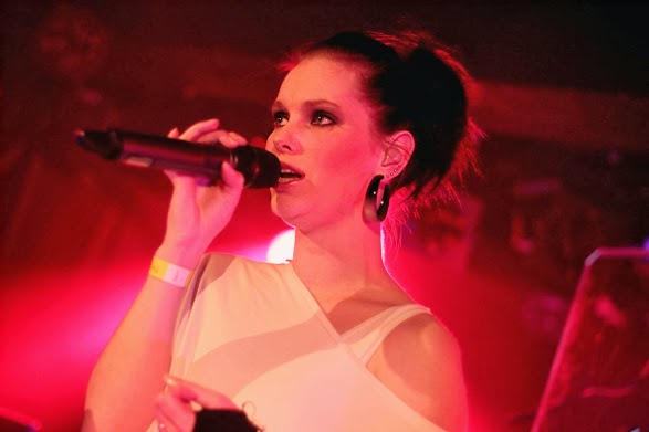 Dicas de Morpheus: Dica de Hoje : Nemesea - Symphonic Rock - Showw!!