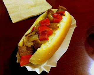 22nd & Philly: Battle of the Philly Hot Dogs: Underdogs vs. Hot Diggity