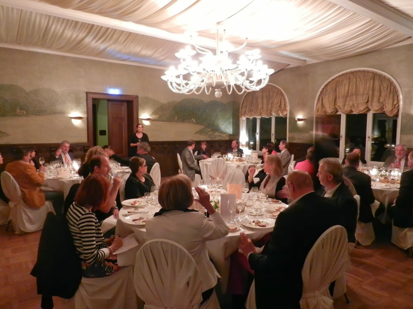 schiller-wine: Kuenstler, Meyer-Naekel, Wirsching – Winemaker Dinner at ...