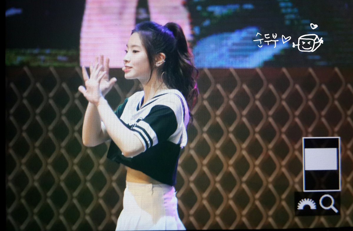 Joe's Twice Photo Blog: Aug,18 JYP Trainee showcase 2016(TWICE ...