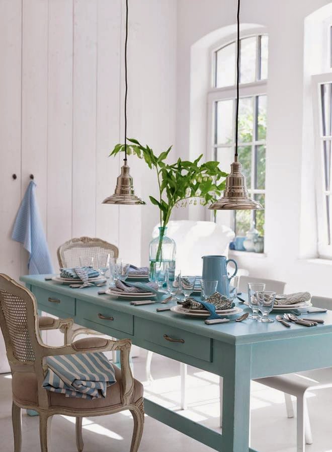 INSPIRATION: Decoration in light blue