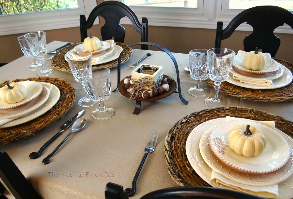 The Nest at Finch Rest: THANKSGIVING NEUTRAL TABLESCAPE