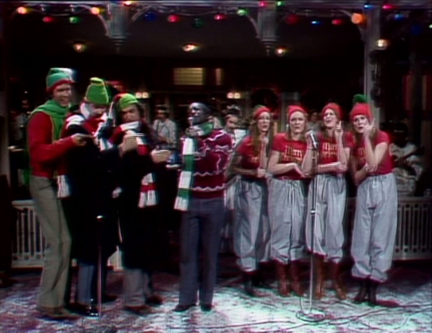 Classic SNL Reviews: Season 1, Episode 8, Host:Candice Bergen, with ...