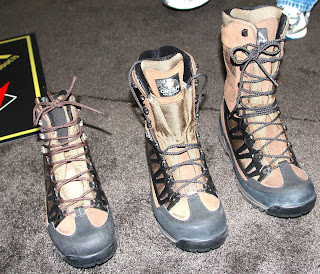 CRISPI Backpack/Expedition/Hiking/Approach Boots and Casual Footwear ...