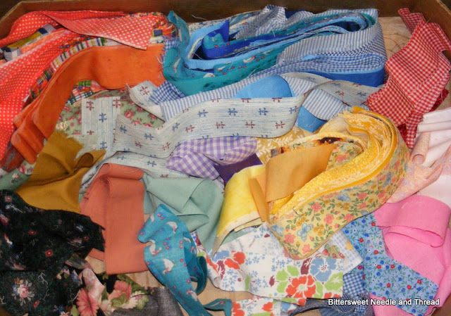 Bittersweet Needle and Thread: Rag Rug Tutorial