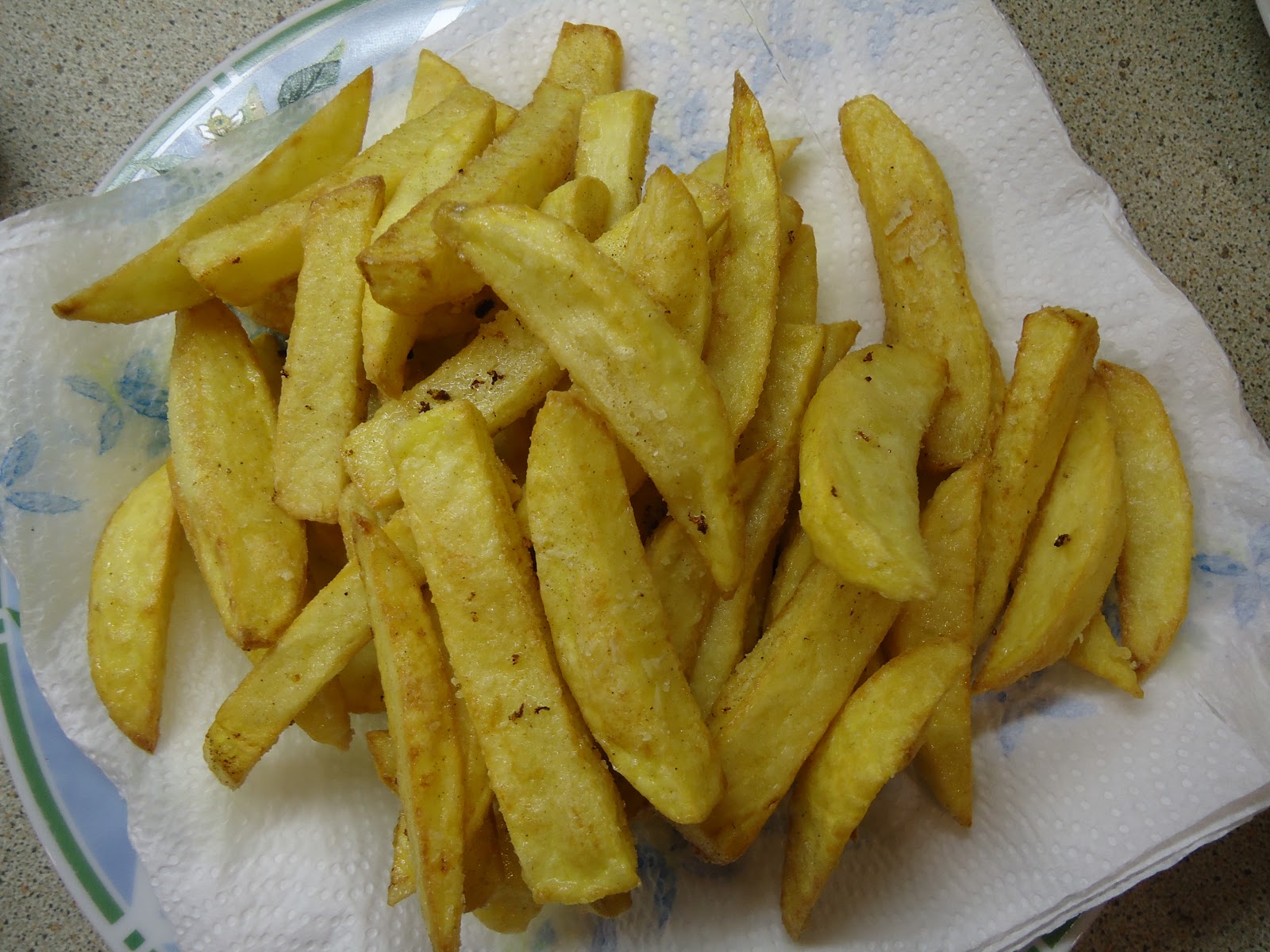 This Muslim Girl Bakes: Chilli Chips