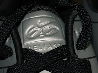 ric on the go: Back to the DeLorean Dunks