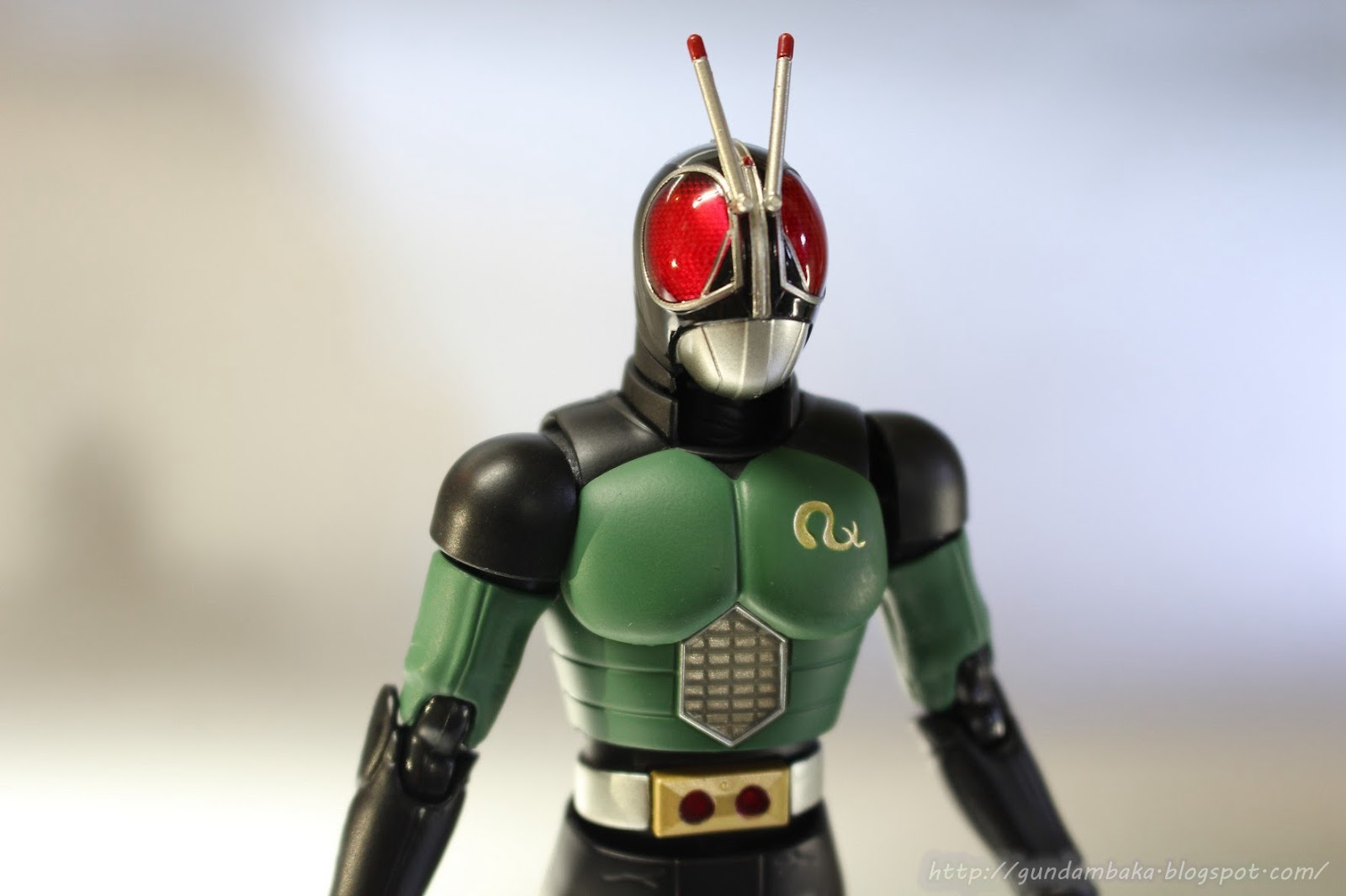 Gundam Baka Blog: [S.H.Figuarts] SHF - 仮面ライダー BLACK RX リニューアル版 (Masked ...
