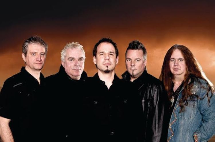 TRUENO DE METAL: TOKYO BLADE: BIOGRAFÍA