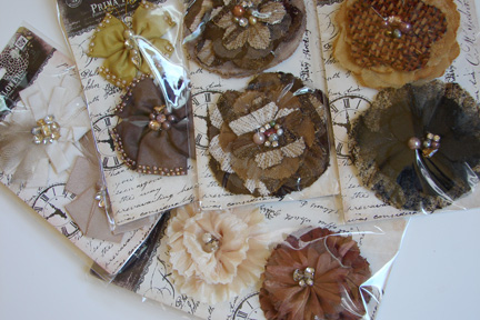 BlueMoon Scrapbooking: Prima Flowers