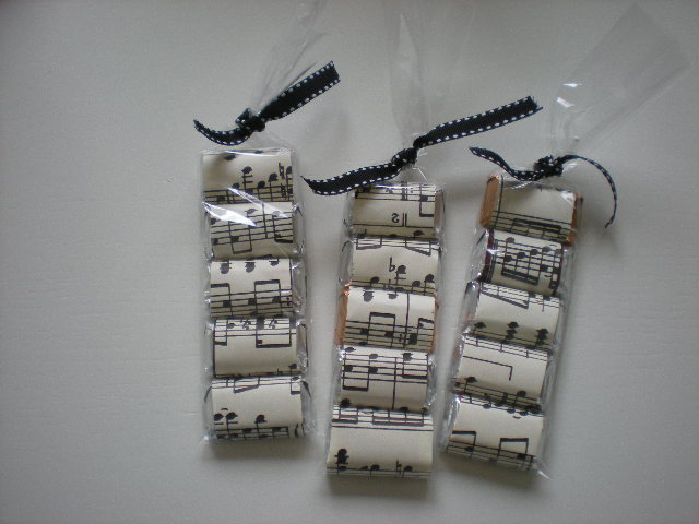 roommom27: Music Treats