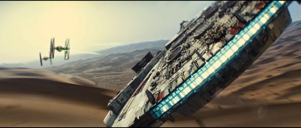 STAR WARS: THE FORCE AWAKENS Teaser Trailer Debuts and Here's Over 20 ...