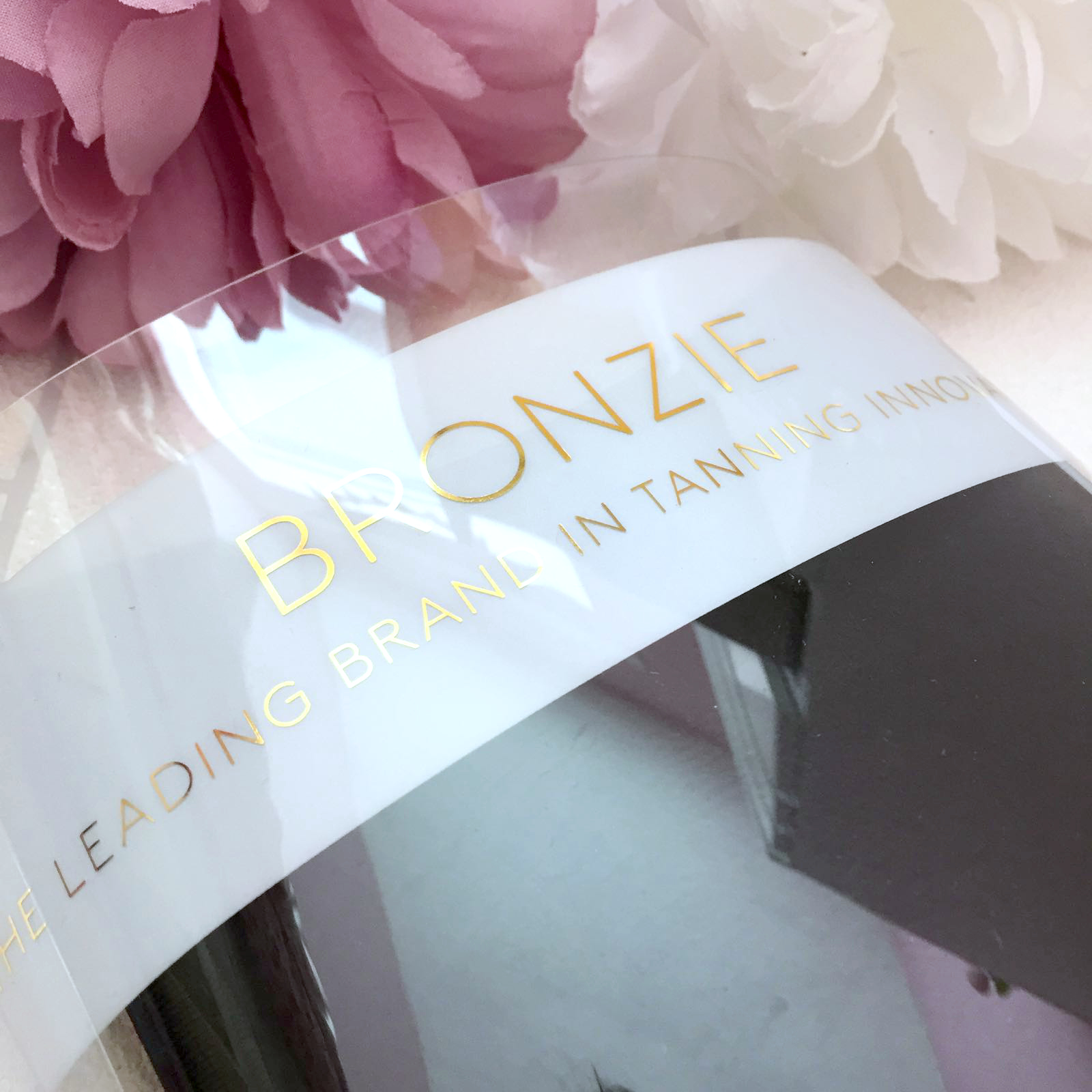 Bronzie - Got Your Back Tanning Mitt | Mammaful Zo: Beauty, Life, Plus ...