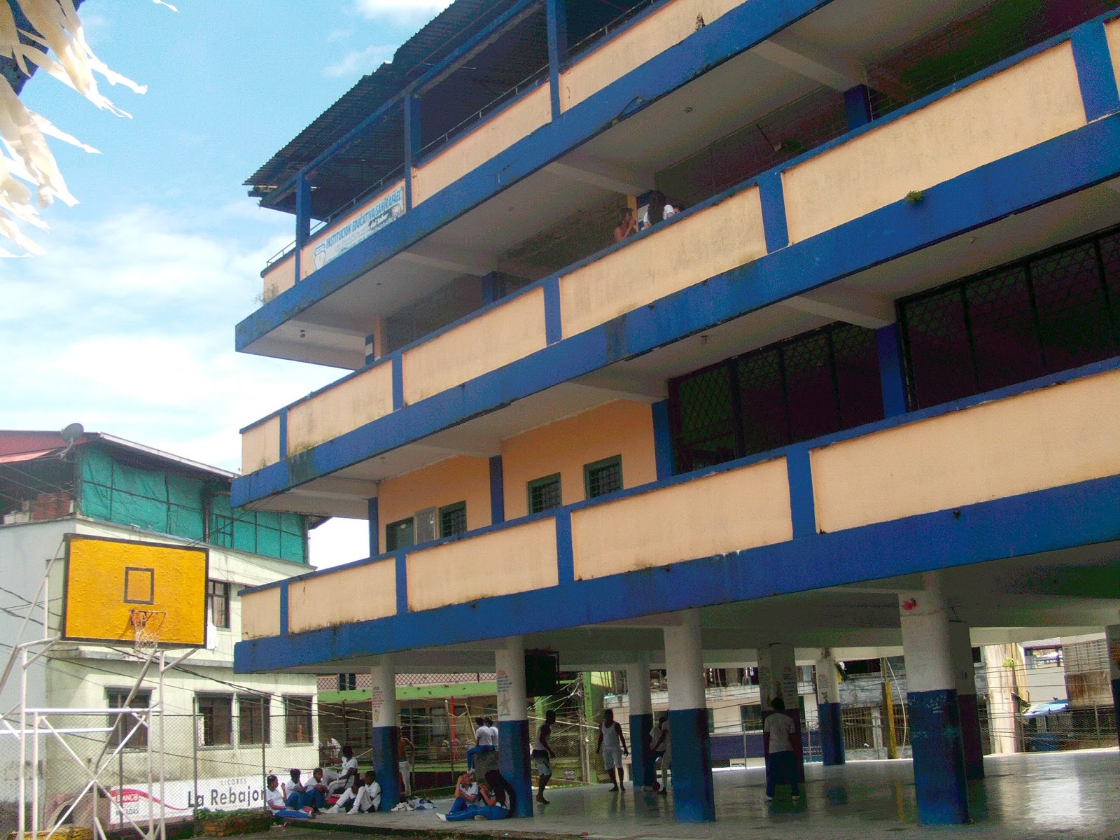 INSTITUCIÓN EDUCATIVA SAN RAFAEL (COMUNIDAD DE APRENDIZAJE): RESEÑA ...