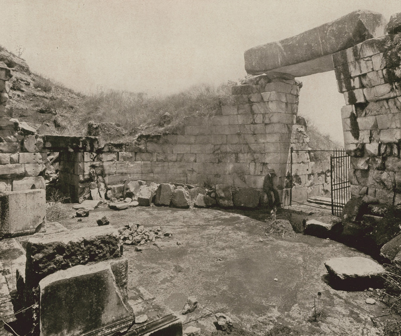 ΙΣΤΟΡΙΚΑ ΤΟΥ ΠΑΡΝΑΣΣΟΥ: 1880:ΟΙ ΑΝΑΣΚΑΦΕΣ ΤΟΥ ΕΡΡΙΚΟΥ ΣΛΗΜΑΝ ΣΤΟΝ ΟΡΧΟΜΕΝΟ