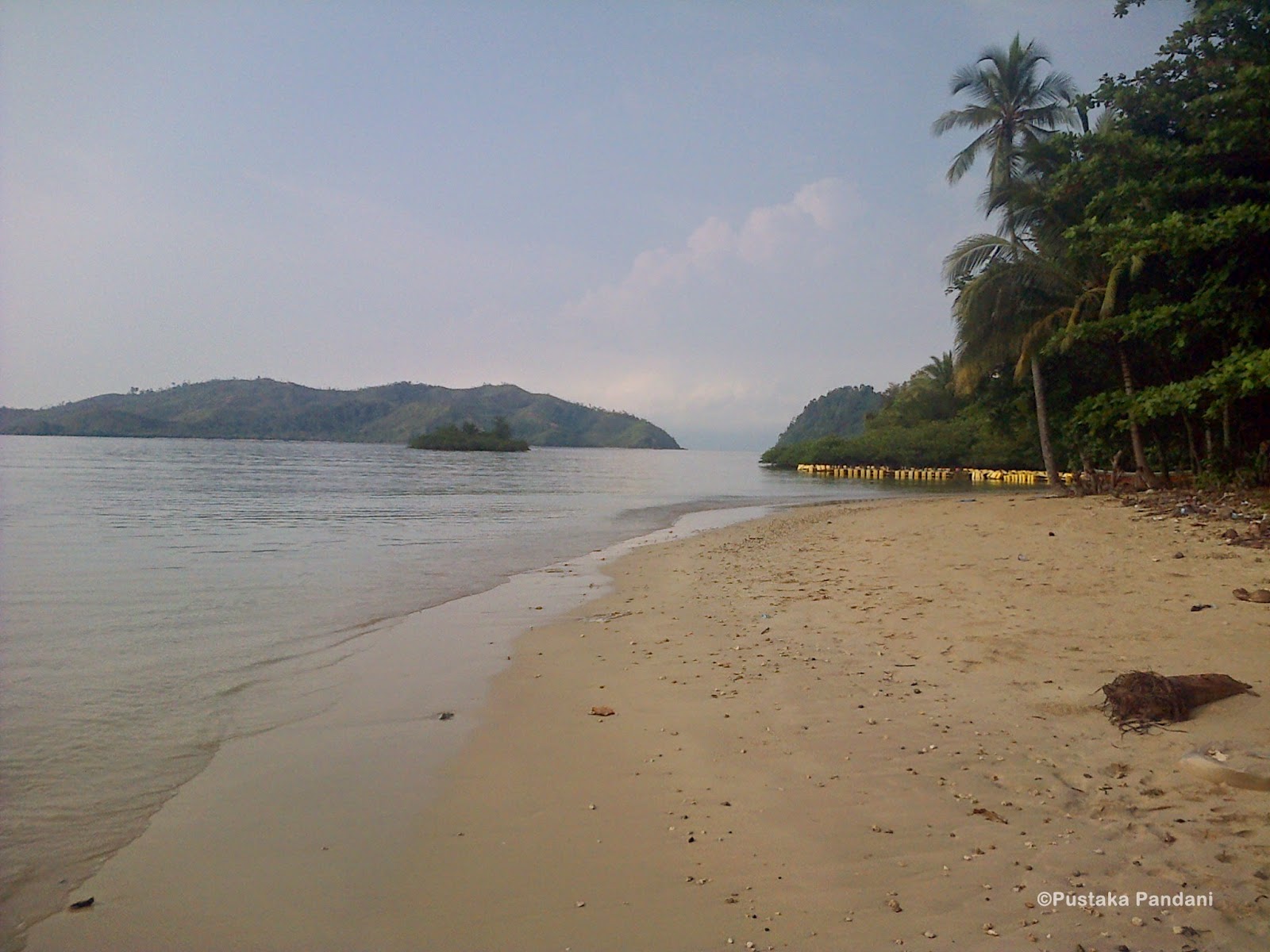 Pulau Setan, Pesisir Selatan, Sumatera Barat | Pustaka Pandani