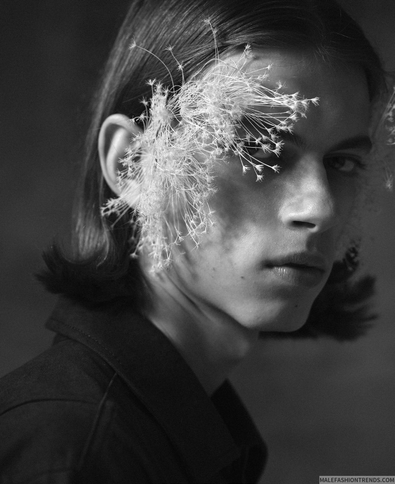 Anton Toftgard y Miroslav Prokop para Essential Homme Magazine por ...