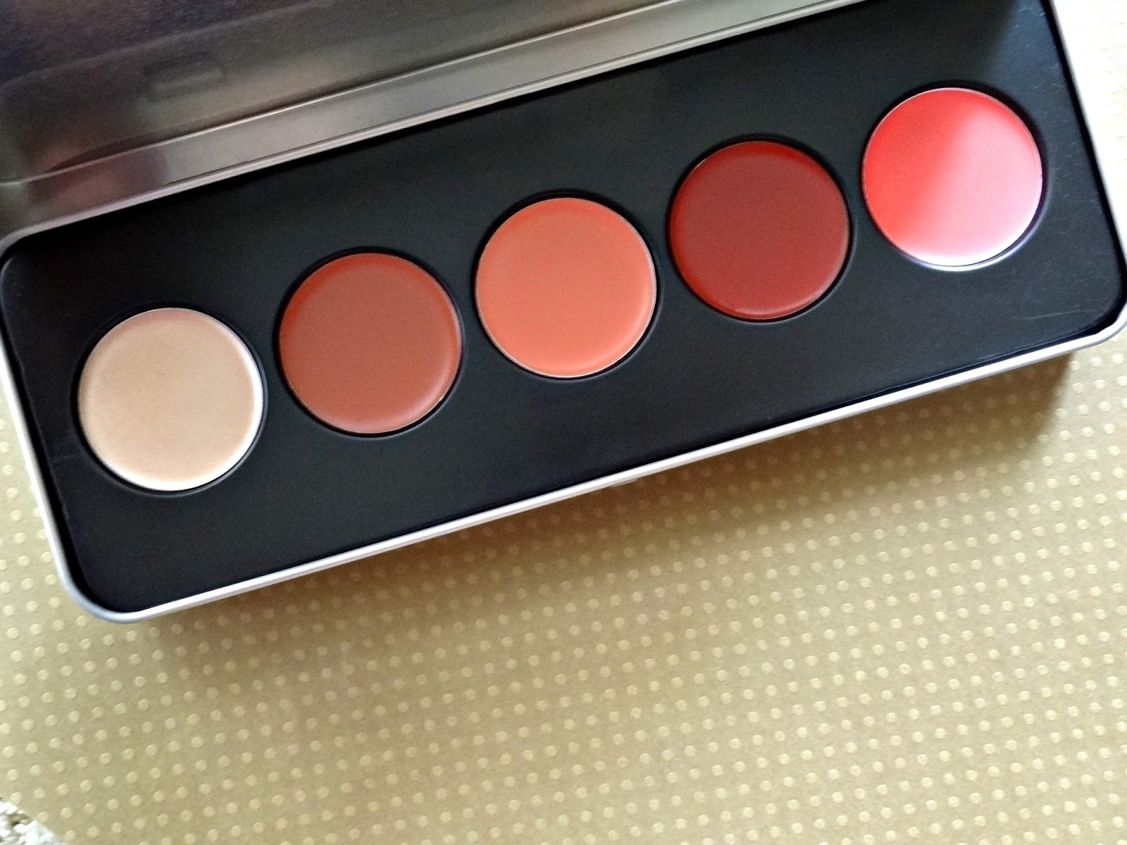 Makeup tips Archives - Rebekah Foxe Hair and Makeup