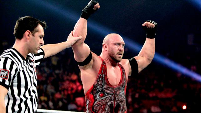 WWE In live!!!!: RYBACK vs KANE