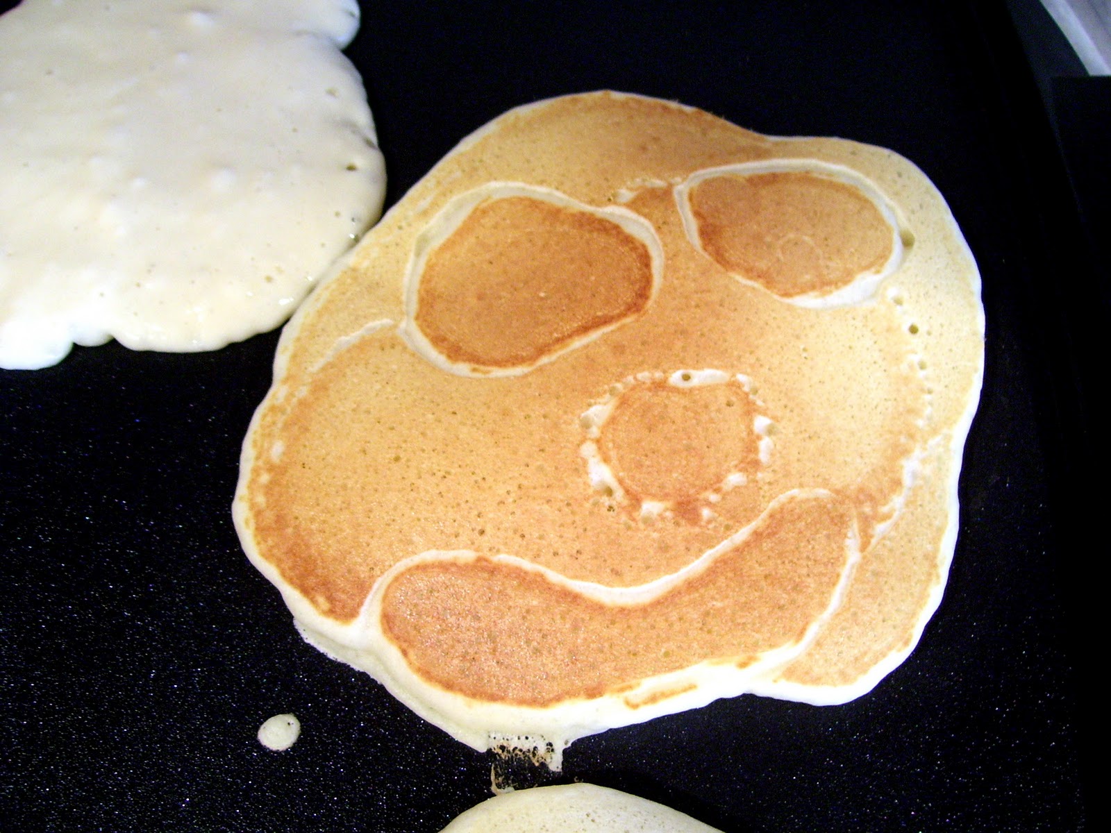 Pancakes~silly faces