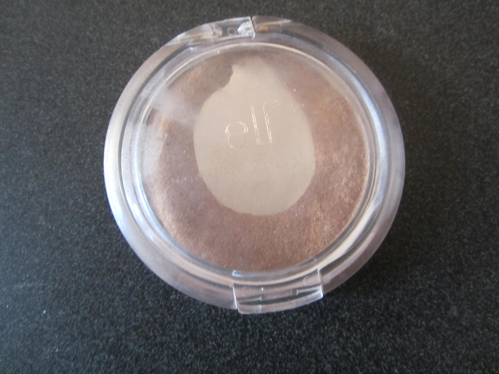 ELF Healthy Glow Bronzing Powder in Warm Tan — Raincouver Beauty