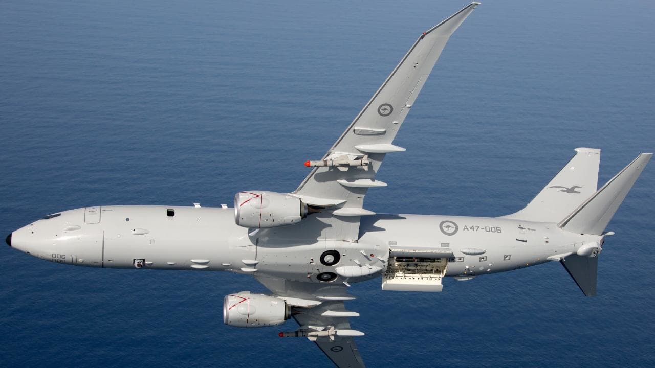 El Boeing P-8A Poseidon de la RAF realiza su primer vuelo, entrega a ...