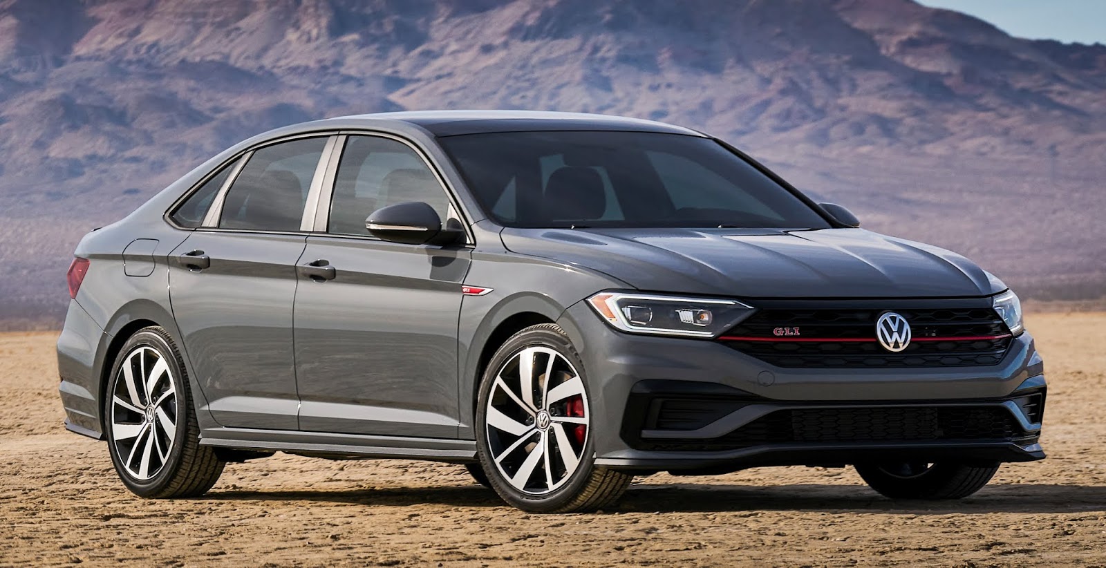 Volkswagen Jetta GLI chega aos EUA com motor de Golf GTI